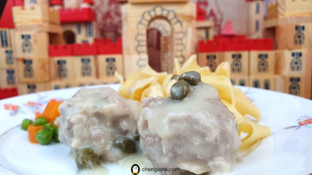 How to make German Königsberger Klopse - chenguins - German, European ...